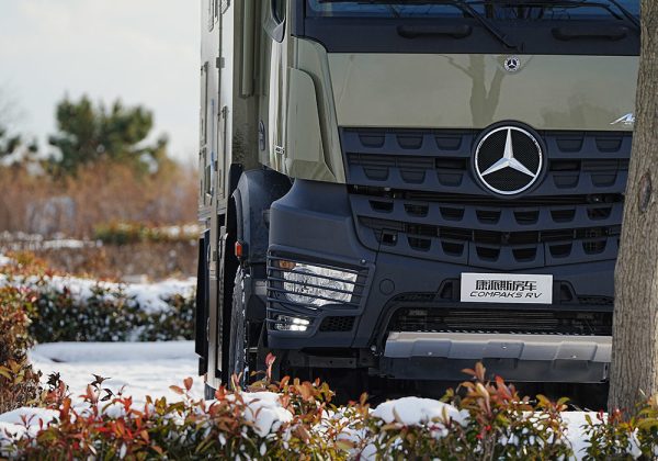 Mercedes Arocs K5 Flybridge Luxury RV - Heavy-Duty 4×4 Motorhome with ...